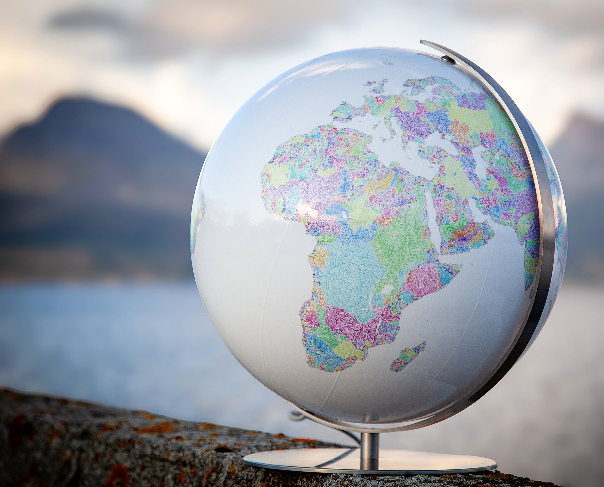 Maps on Globes – Grasshopper Geography